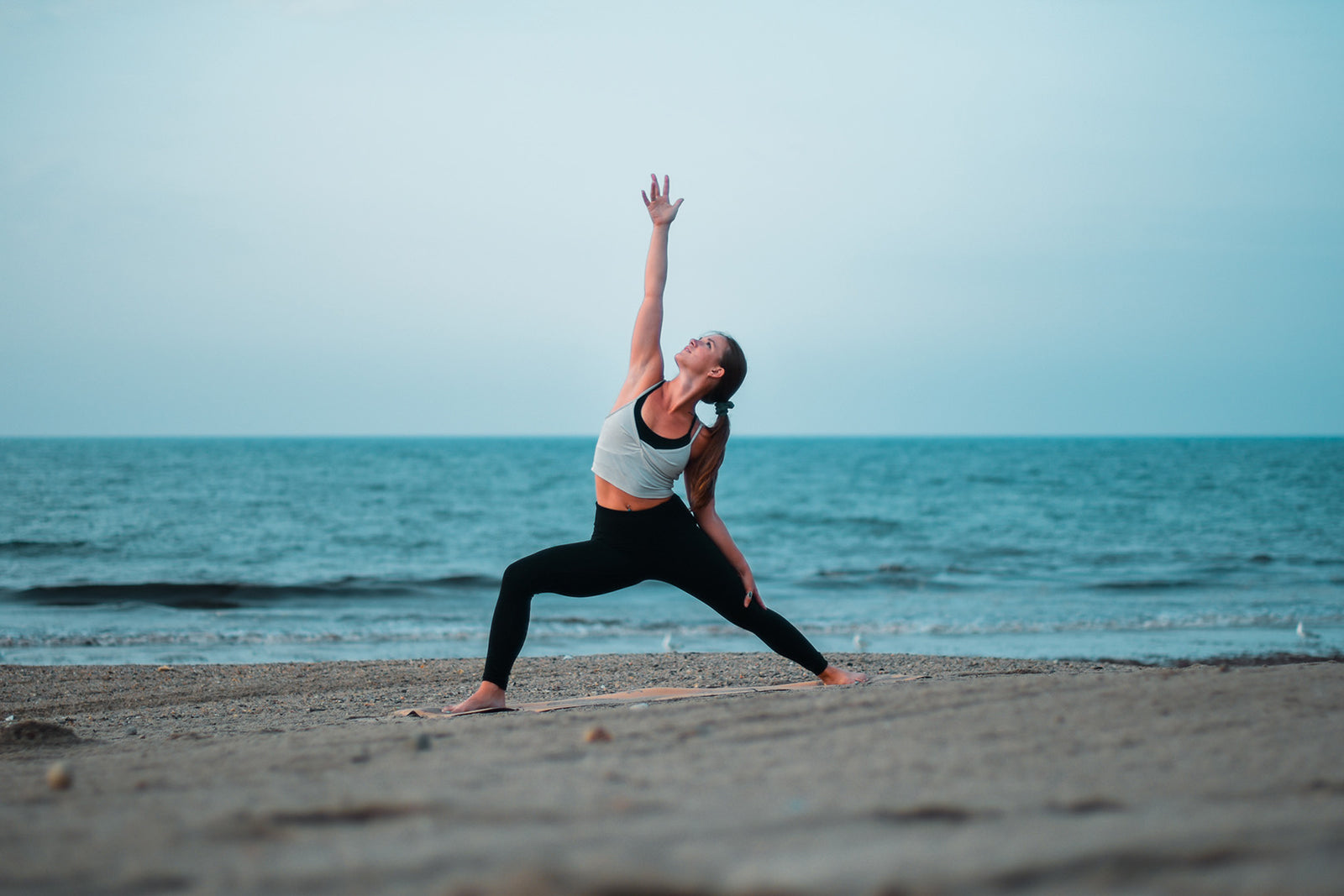 How to Use a Yoga Strap To Carry Your Mat – 2nd Wind